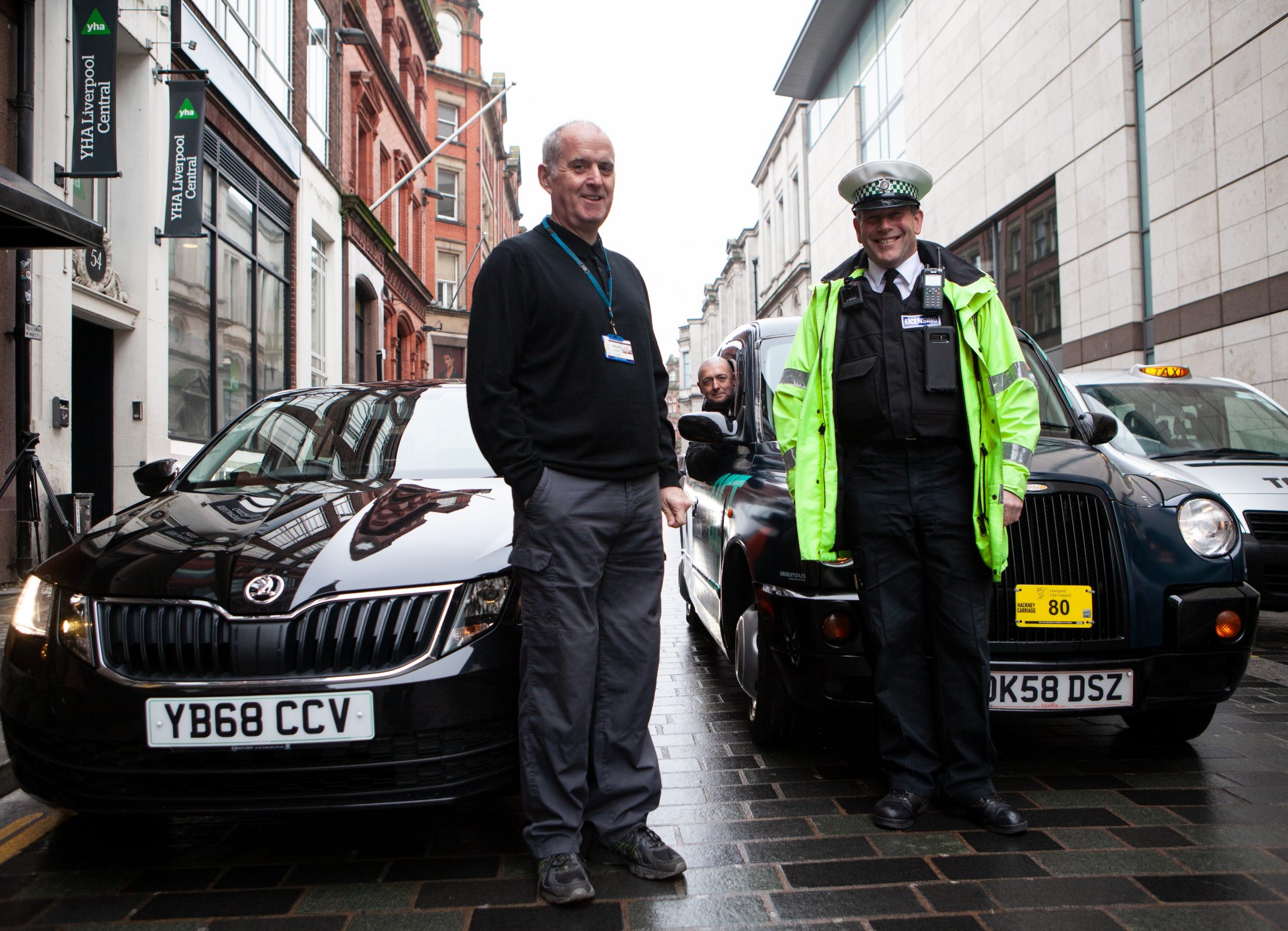 Liverpool residents urged to ‘go local’ for taxi safety this Christmas ...