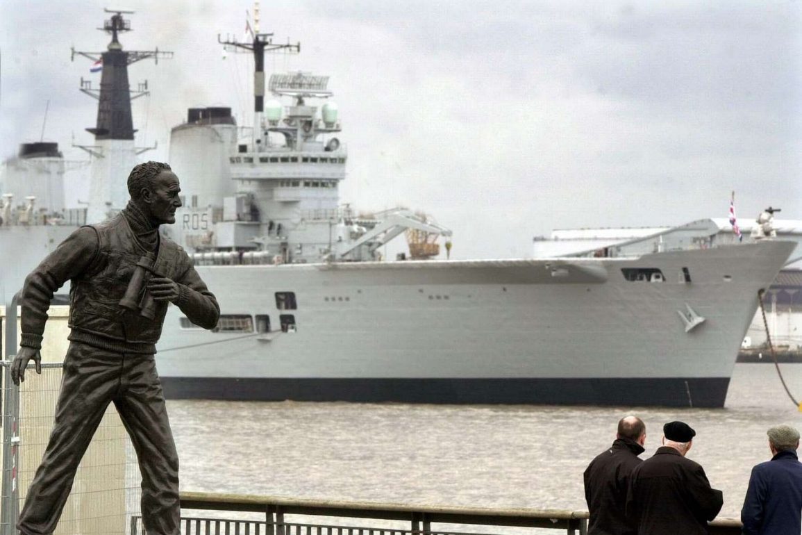 Armed forces - Liverpool Express